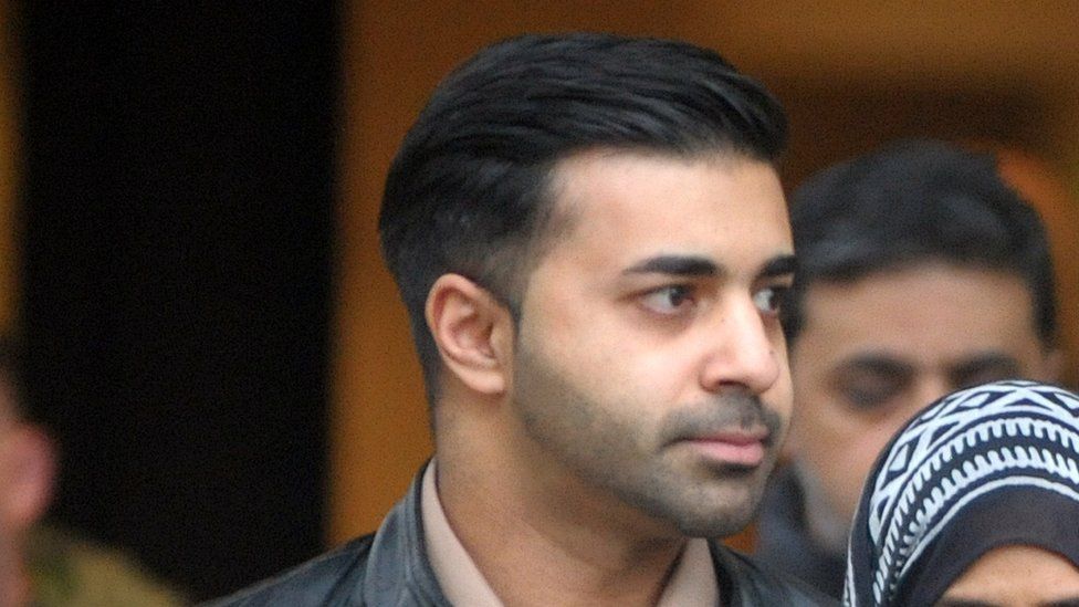 Father took just two days off after daughter's death - BBC News