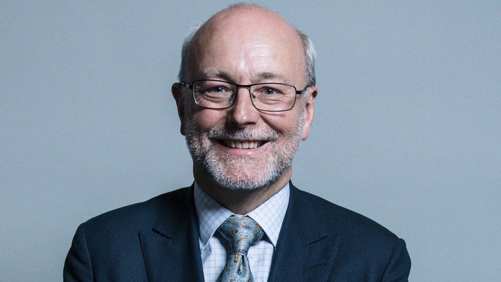 Stockton North MP Alex Cunningham to retire at next election - BBC News