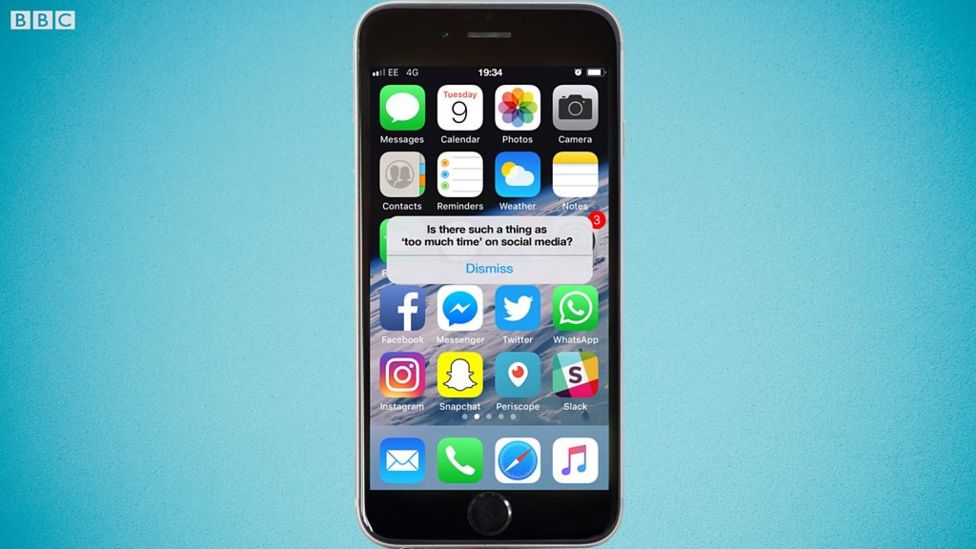 Facebook and Instagram introduce time limit tool - BBC News