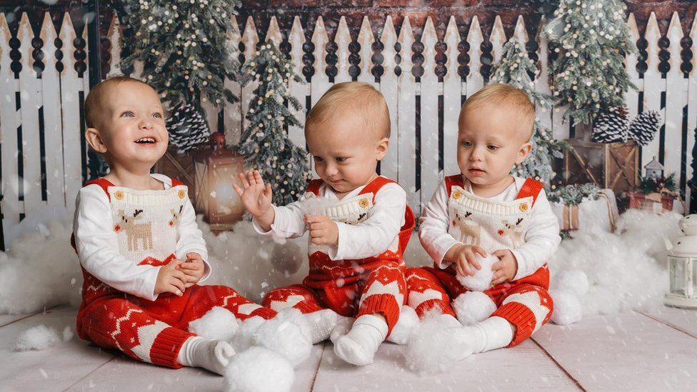 Instagram is a lifeline, Frodsham mum of triplets says - BBC News