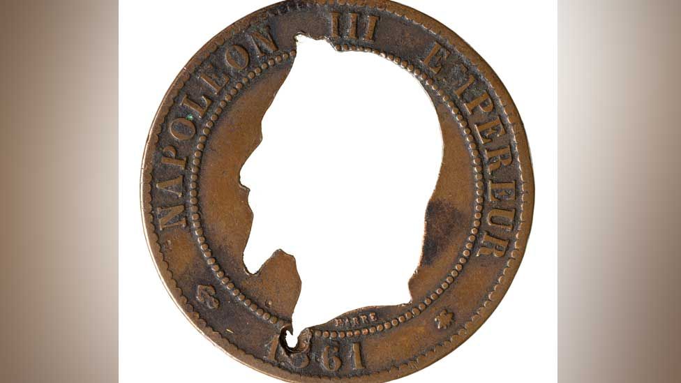 Defaced money show in Cambridge addresses 250 years of anger - BBC News