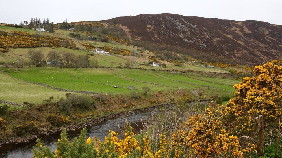 Crofting townships near Helmsdale in community ownership - BBC News