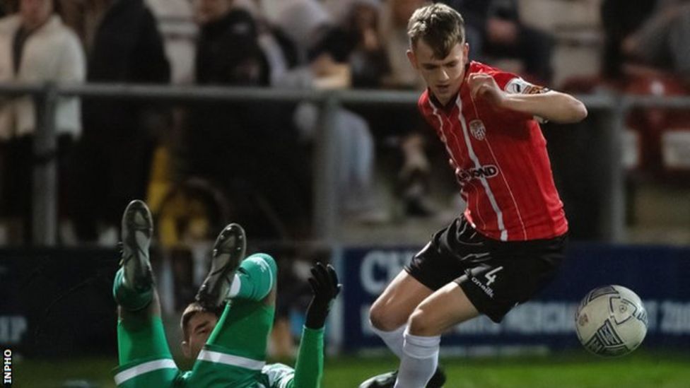 Ciaron Harkin: Derry City midfielder injures ACL in training - BBC Sport