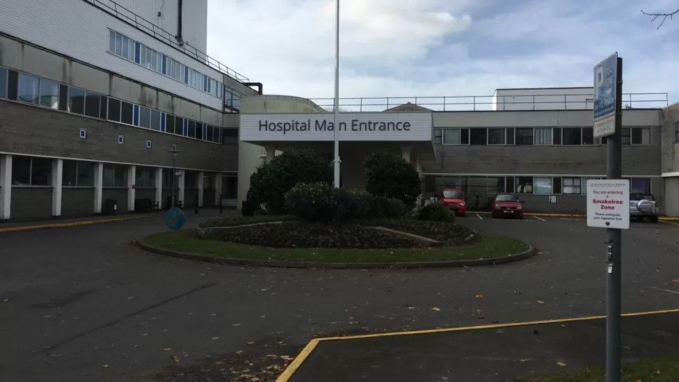 Guernsey Medic Network set up to attract doctors to the island - BBC News