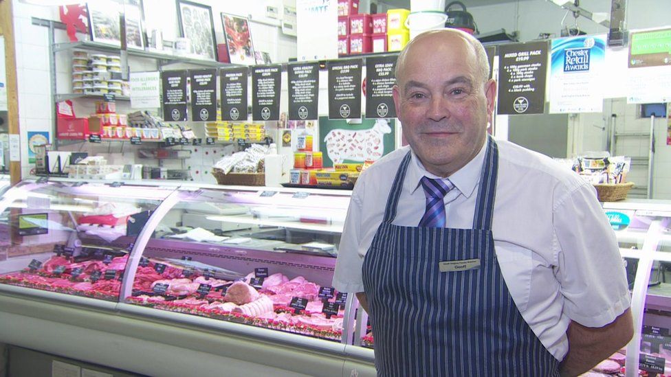 Northgate: Chester's long wait for market ends at last - BBC News