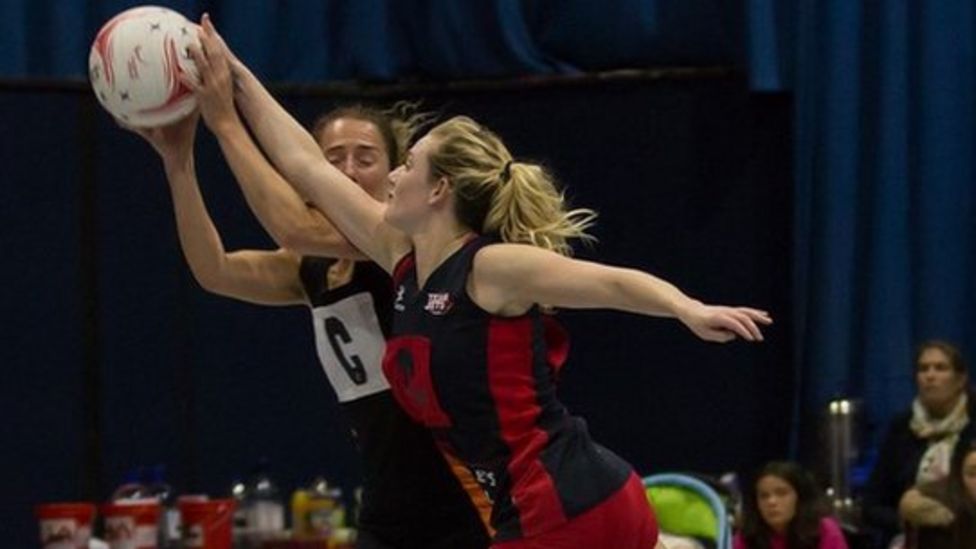 Serena Guthrie: England netball star plays in Team Jets draw - BBC Sport