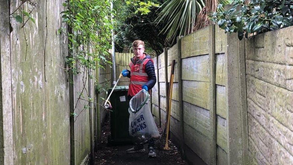 Matthew Lock: Tributes paid as much-loved councillor dies at 19 - BBC News