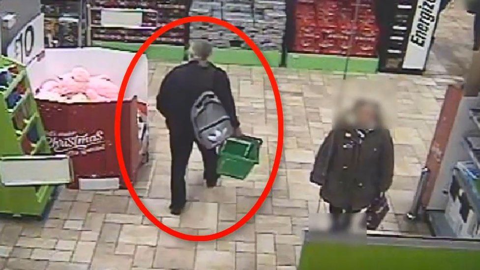 Police trawl CCTV footage for Bangor murder clues - BBC News