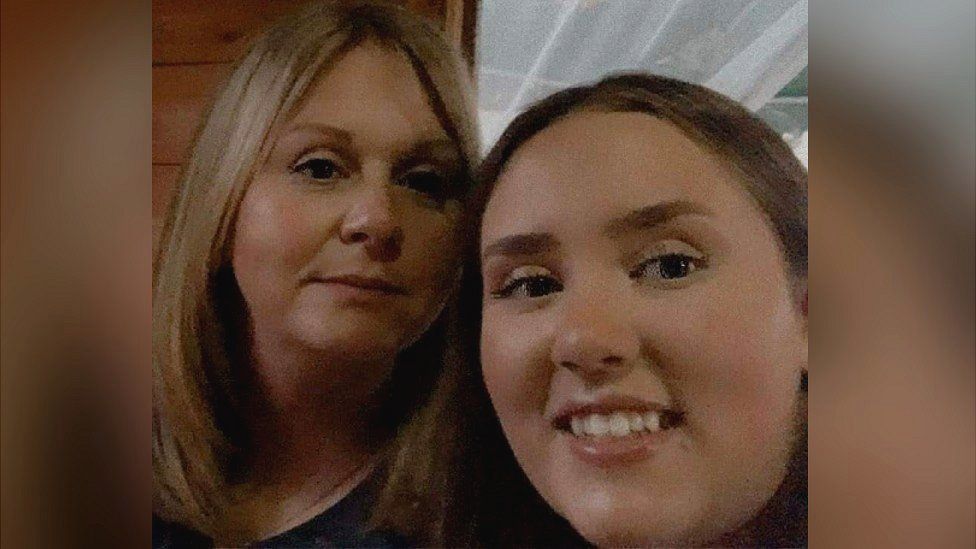 GCSEs: Mum's plea for seriously ill students to get assessed grades ...