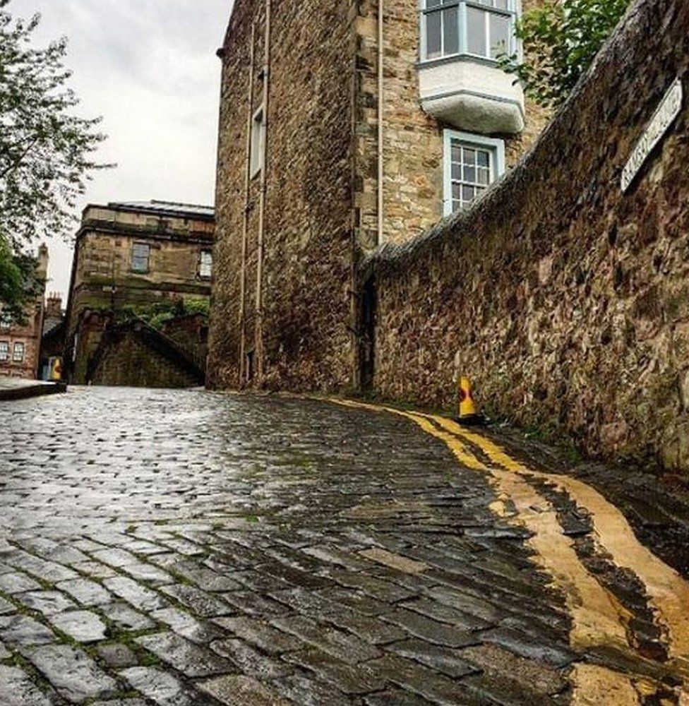 Is this Scotland's steepest street? - BBC News