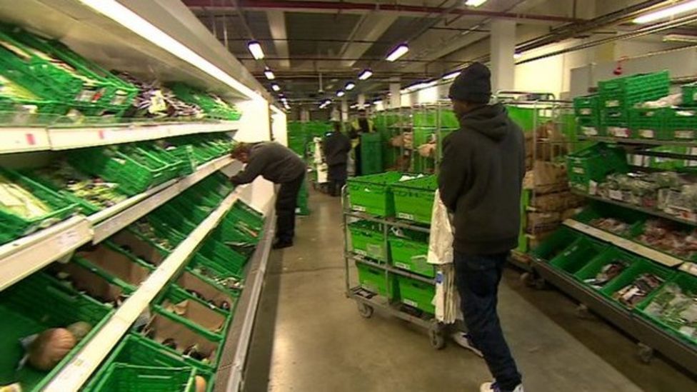 Is click-and-collect 'cannibalising' retailers? - BBC News