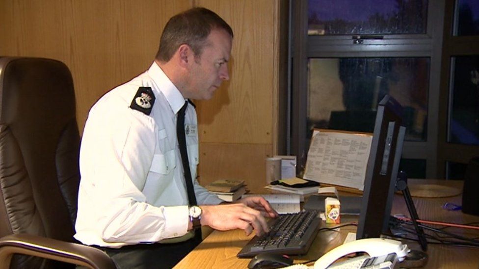 Nick Gargan: Avon and Somerset chief constable quits job - BBC News