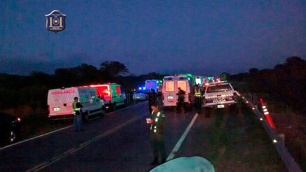 Argentina bus crash: Many killed after bus falls off bridge - BBC News