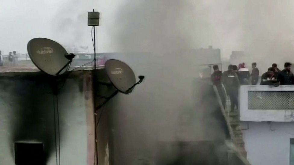 Delhi factory fire: More than 40 dead in India blaze - BBC News