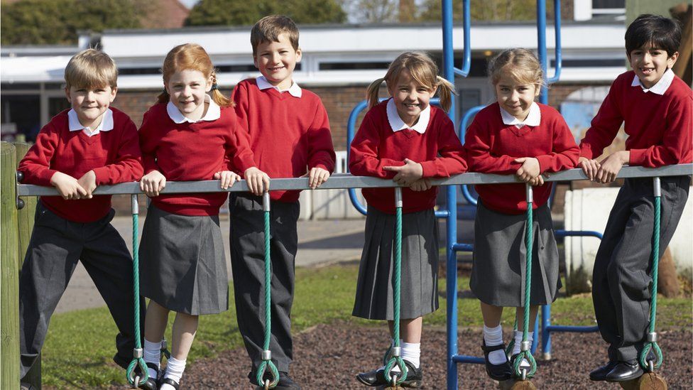 Pupil problem-solving scheme improves behaviour and attendance - BBC News