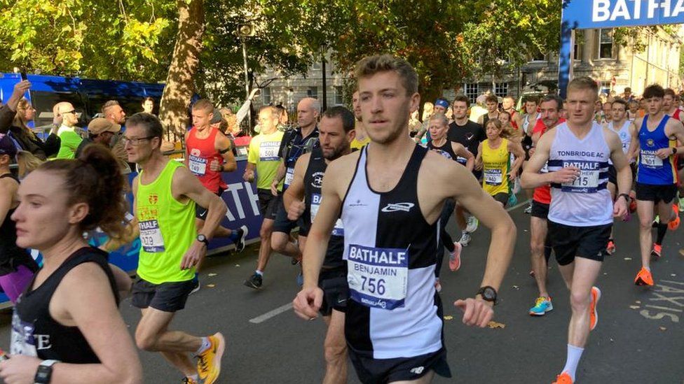 Bath Half Marathon returns for 40th anniversary - BBC News