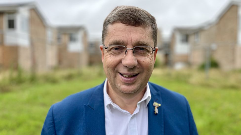 South Norfolk: Council buys property to create flats for homeless - BBC ...