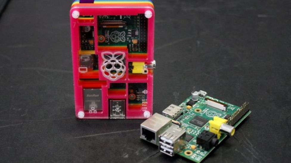 Raspberry Pi-powered transmitters broadcast Syrian radio - BBC News
