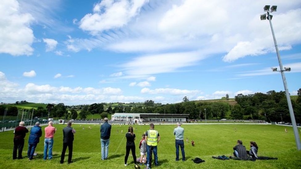 Down GAA: Dundrum suspend activity after Covid-19 case - BBC Sport