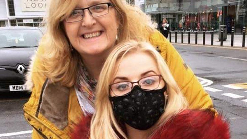 Neath woman's struggle to get treatment for rare conditions - BBC News