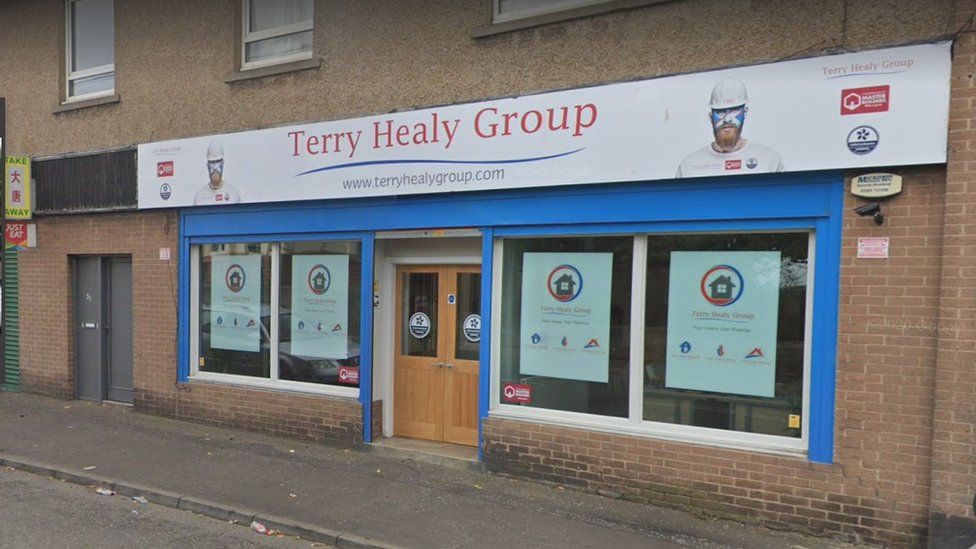 Jobs lost as Dalkeith home improvement firm collapses - BBC News