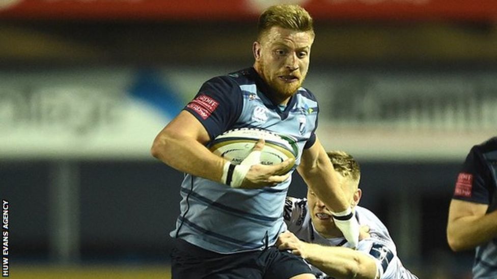 Cardiff Blues: Macauley Cook signs new Arms Park deal - BBC Sport