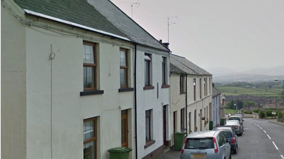 Fine of £15,000 for Belfast firm over Rathfriland man's death - BBC News