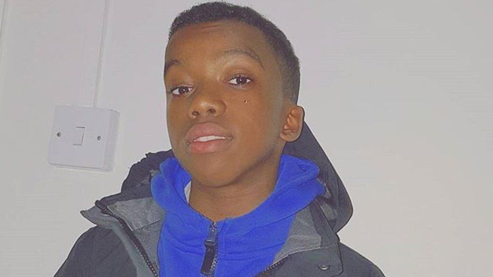 Amrou Greenidge: Drug dealers who killed athlete jailed - BBC News