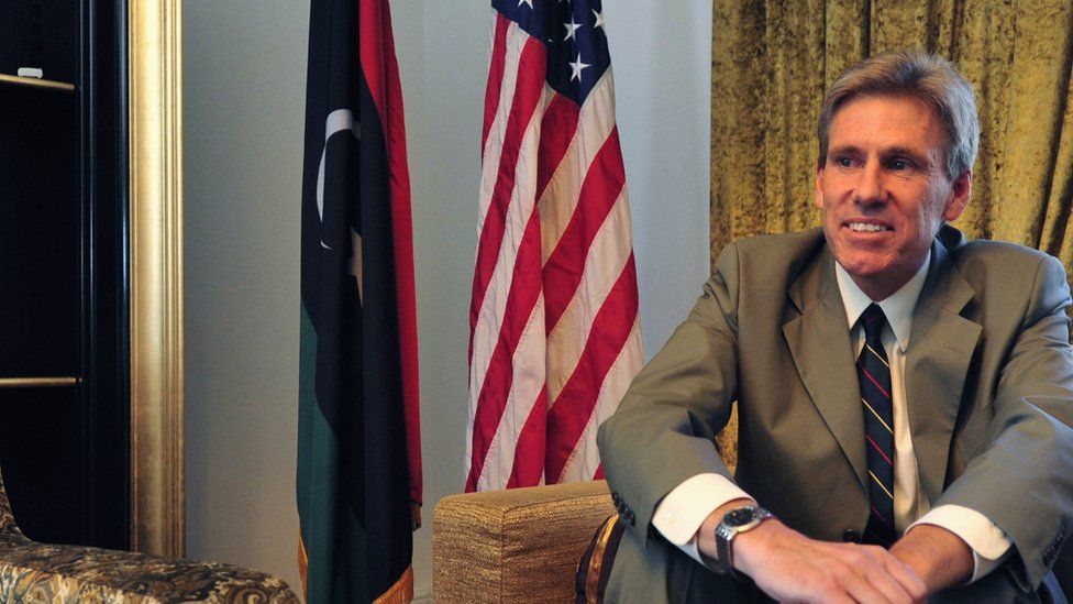 Hillary Clinton endures marathon grilling on Benghazi attack - BBC News