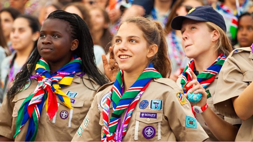 Scouts launch first-ever money skills badge for Beavers and Cubs - BBC ...