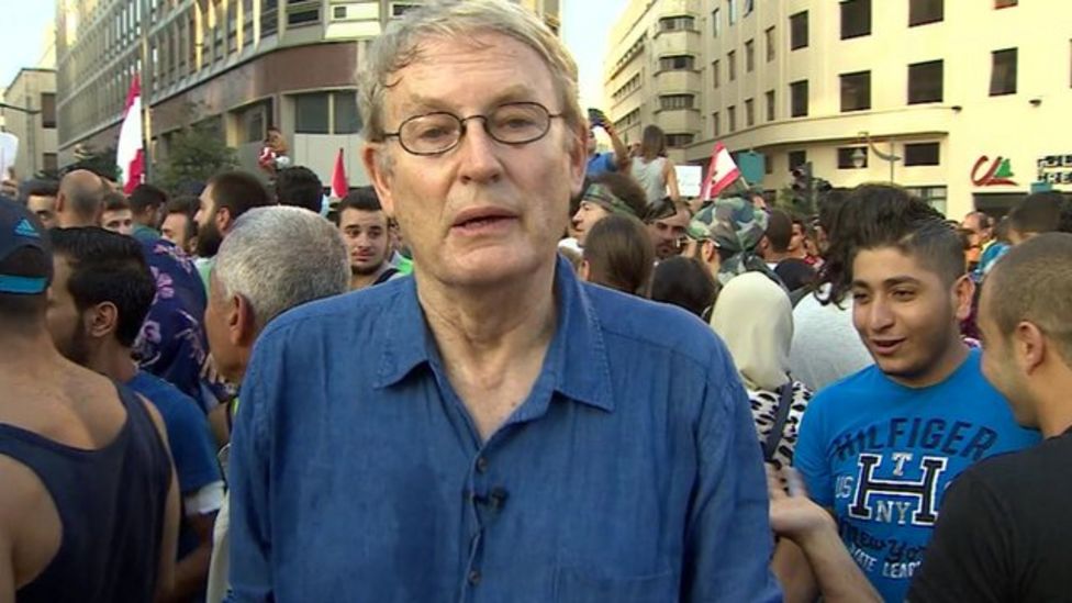 Lebanon Rubbish Crisis Police Eject Ministry Occupiers Bbc News