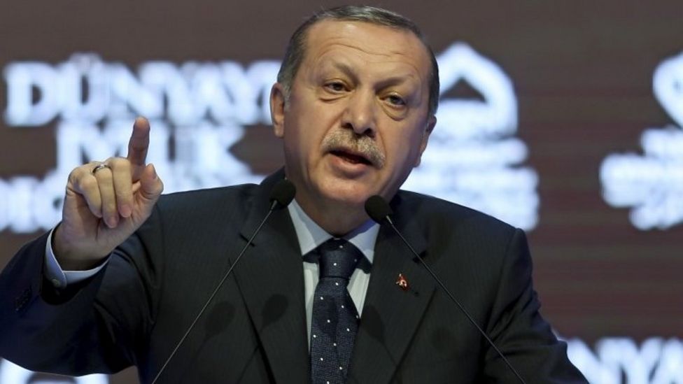 US hails Turkey as 'a trusted ally' in Ankara talks - BBC News