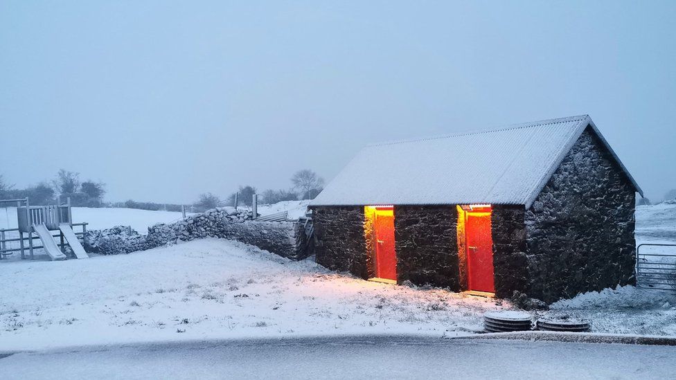Capturing the beauty of winter across Northern Ireland - BBC News