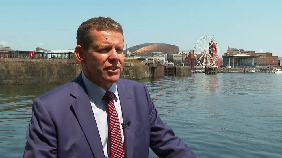 Rhun ap Iorwerth: 'Byddaf yn ddigyfaddawd wrth weithredu' - BBC Cymru Fyw