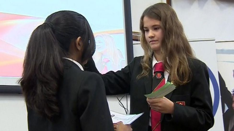 Tim Peake asks for help with space plant experiment - BBC News