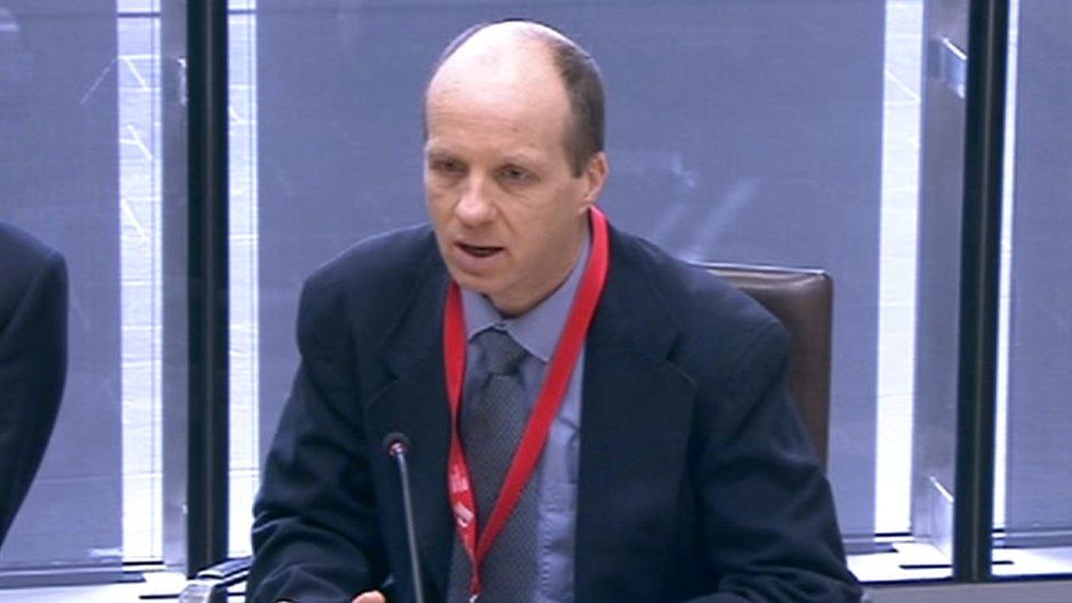 Backlash fear if cars are curbed, warns Sustrans Cymru - BBC News