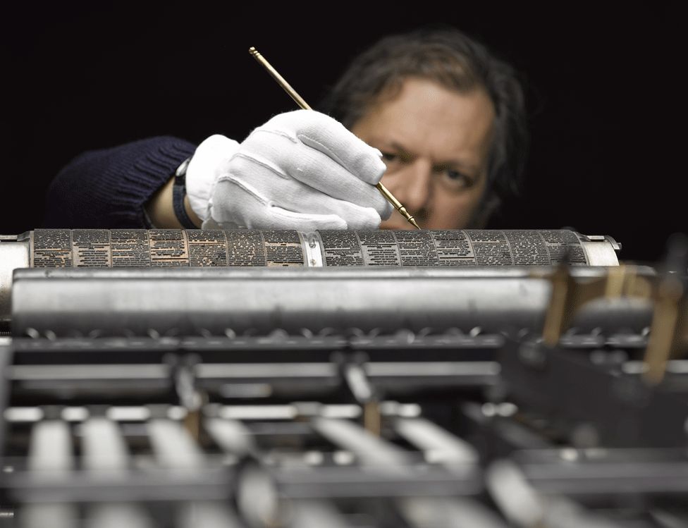 Long-hidden treasures on display at national museum - BBC News