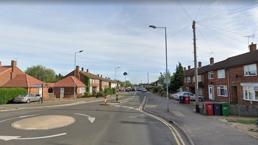 Two held in murder inquiry after death of Slough woman - BBC News