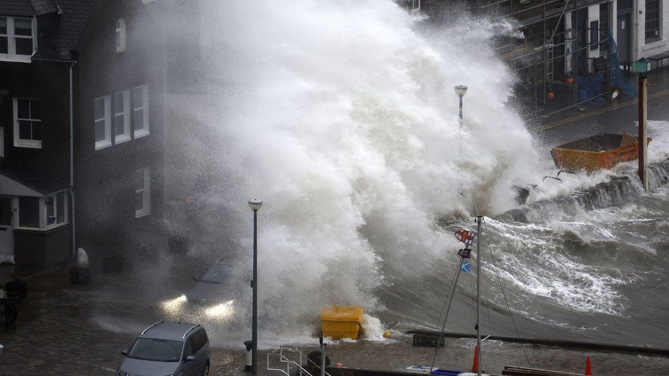 In pictures: Storm Babet strikes across Scotland - BBC News