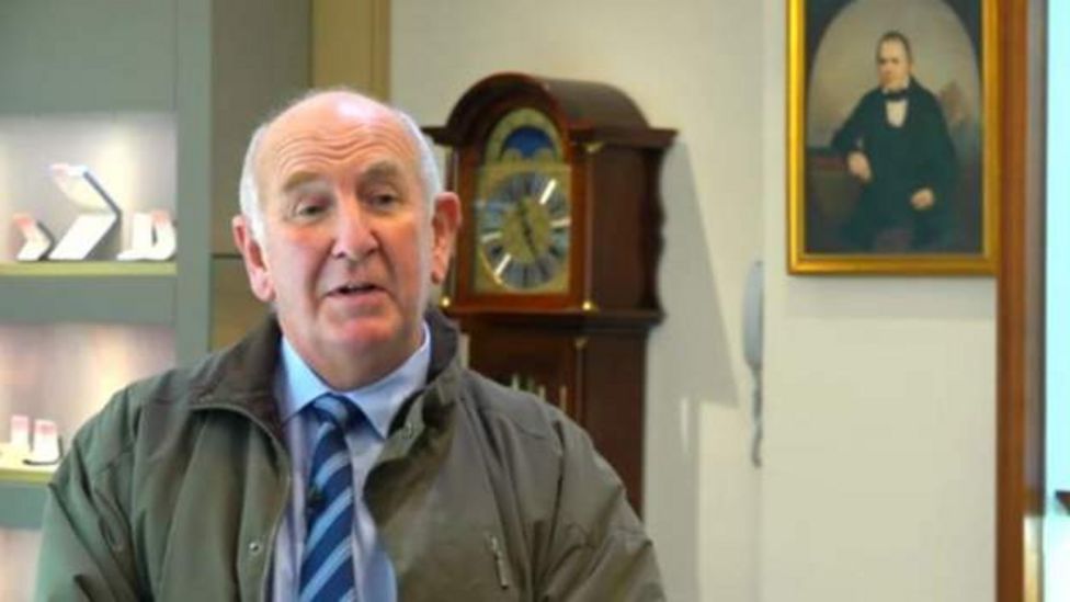 Fattorini: Harrogate's 'oldest shop' to close after 190 years - BBC News