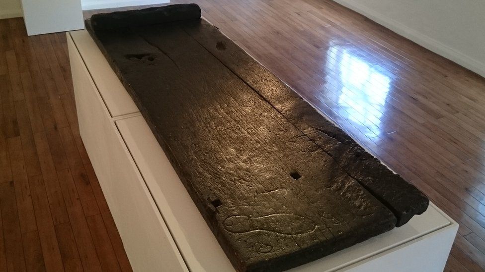 Spies, lies and fake news - England's 'last revolution' - BBC News