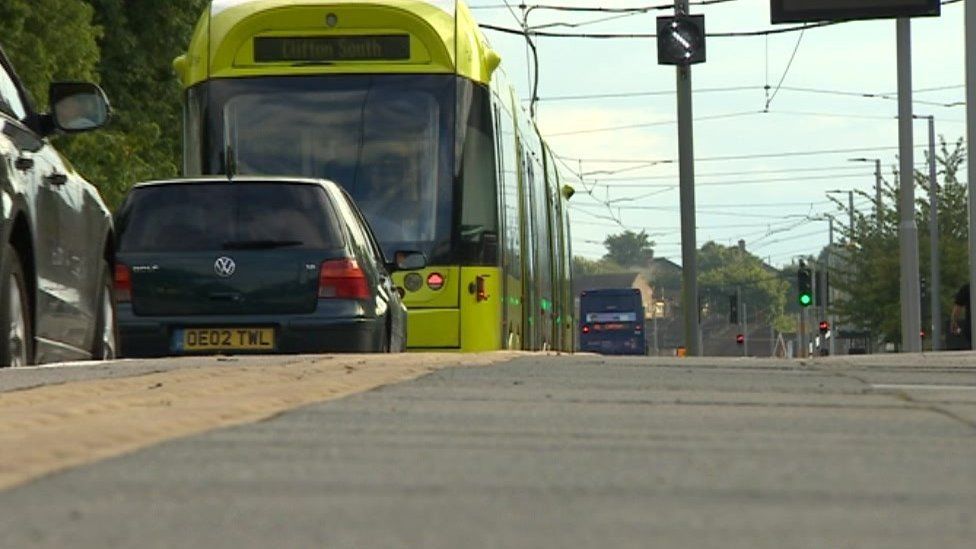 Children using city trams become 'separated from parents' - BBC News