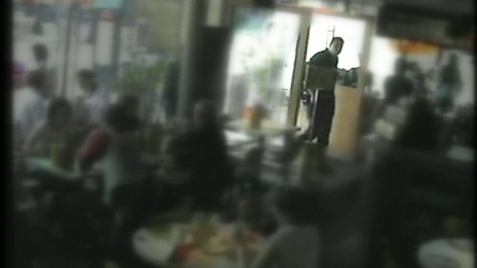 Exeter restaurant bomber Nicky Reilly dies in prison - BBC News