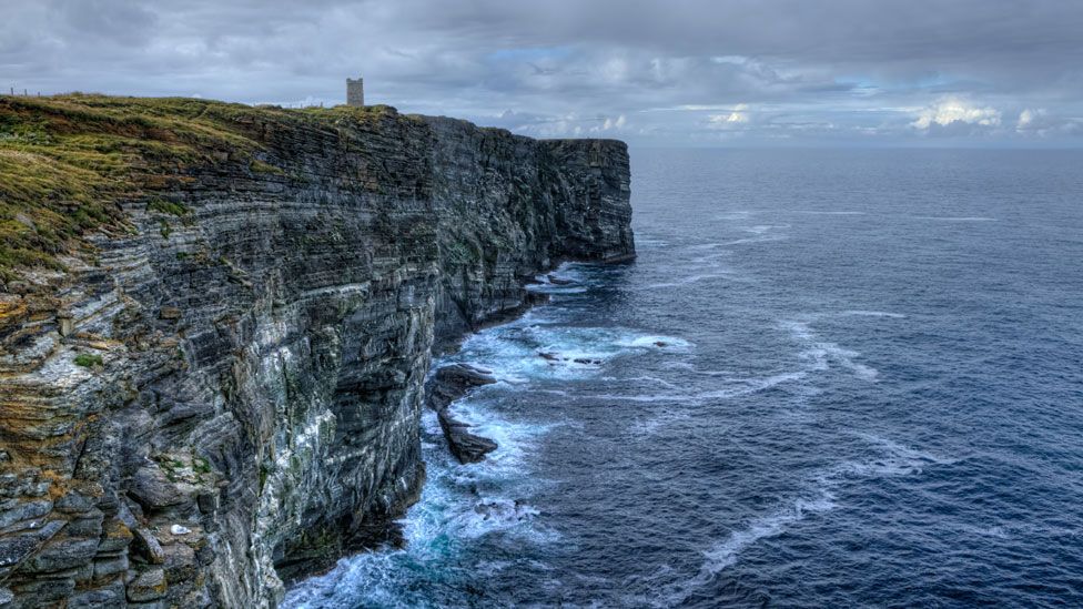 Skye, Arran, Orkney and Lewis among 'best UK islands' - BBC News