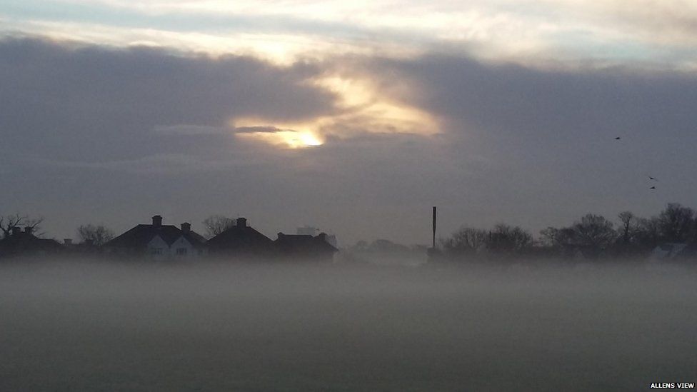 Why do we get misty mornings - BBC Weather