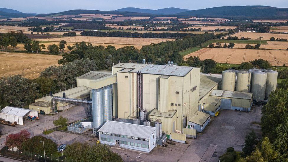 Canadian firm to reopen Invergordon fish feed mill - BBC News