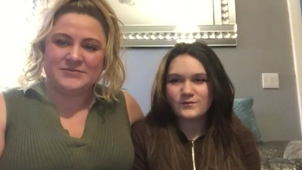 Covid-19 pandemic 'hit wellbeing' of children with sight loss - BBC News