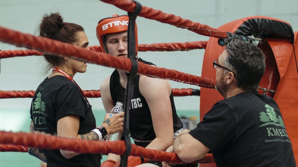 Boxer Simona Zavieka one fight away from national amateur title - BBC Sport