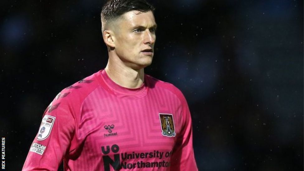 Liam Roberts: Middlesbrough sign goalkeeper on two-year deal - BBC Sport