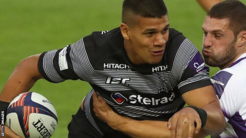 Joel Matavesi: Newcastle centre agrees new one-year contract - BBC Sport